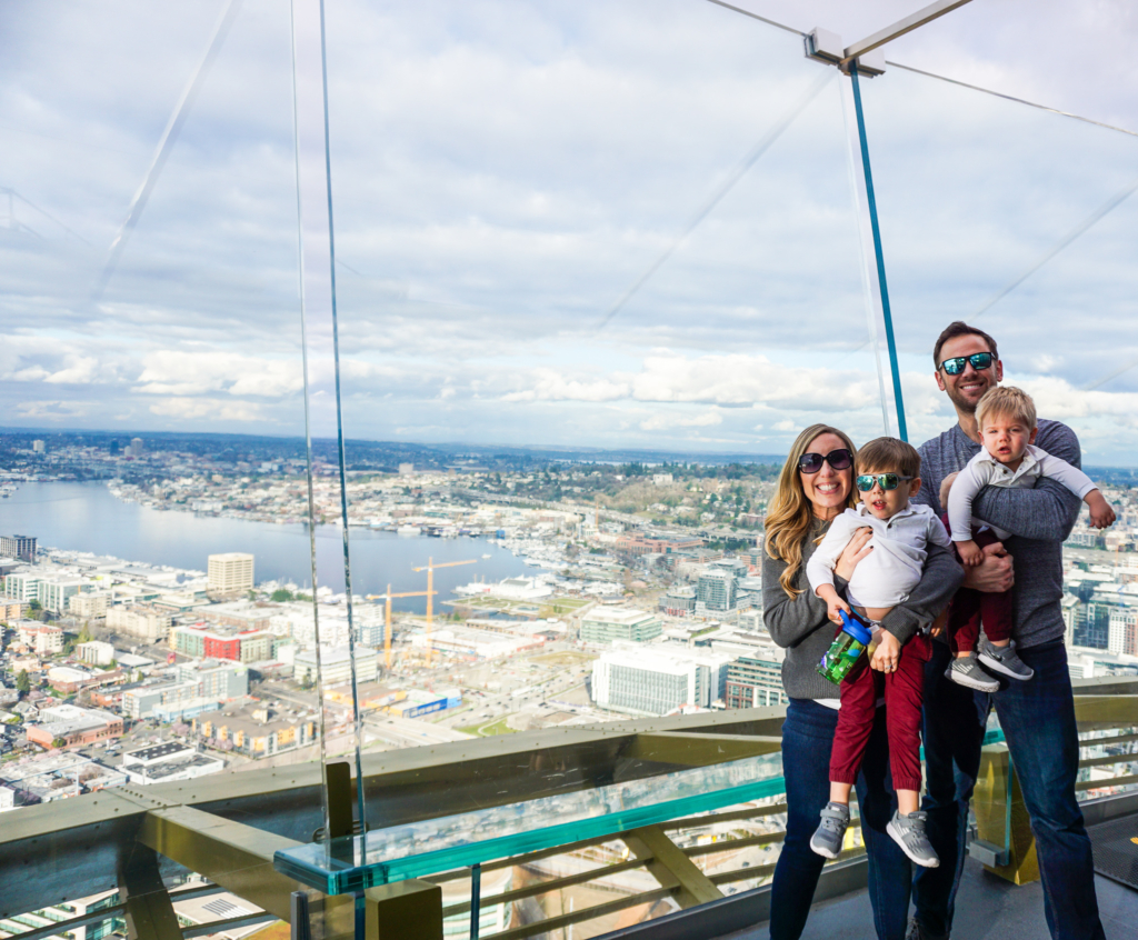 Things to do in Seattle with Kids | Messy Wonderful